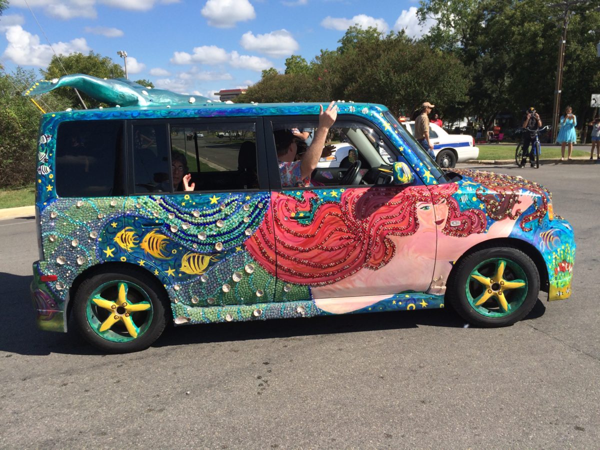 mermaid parade in San Marcos Texas for the Mermaid Society